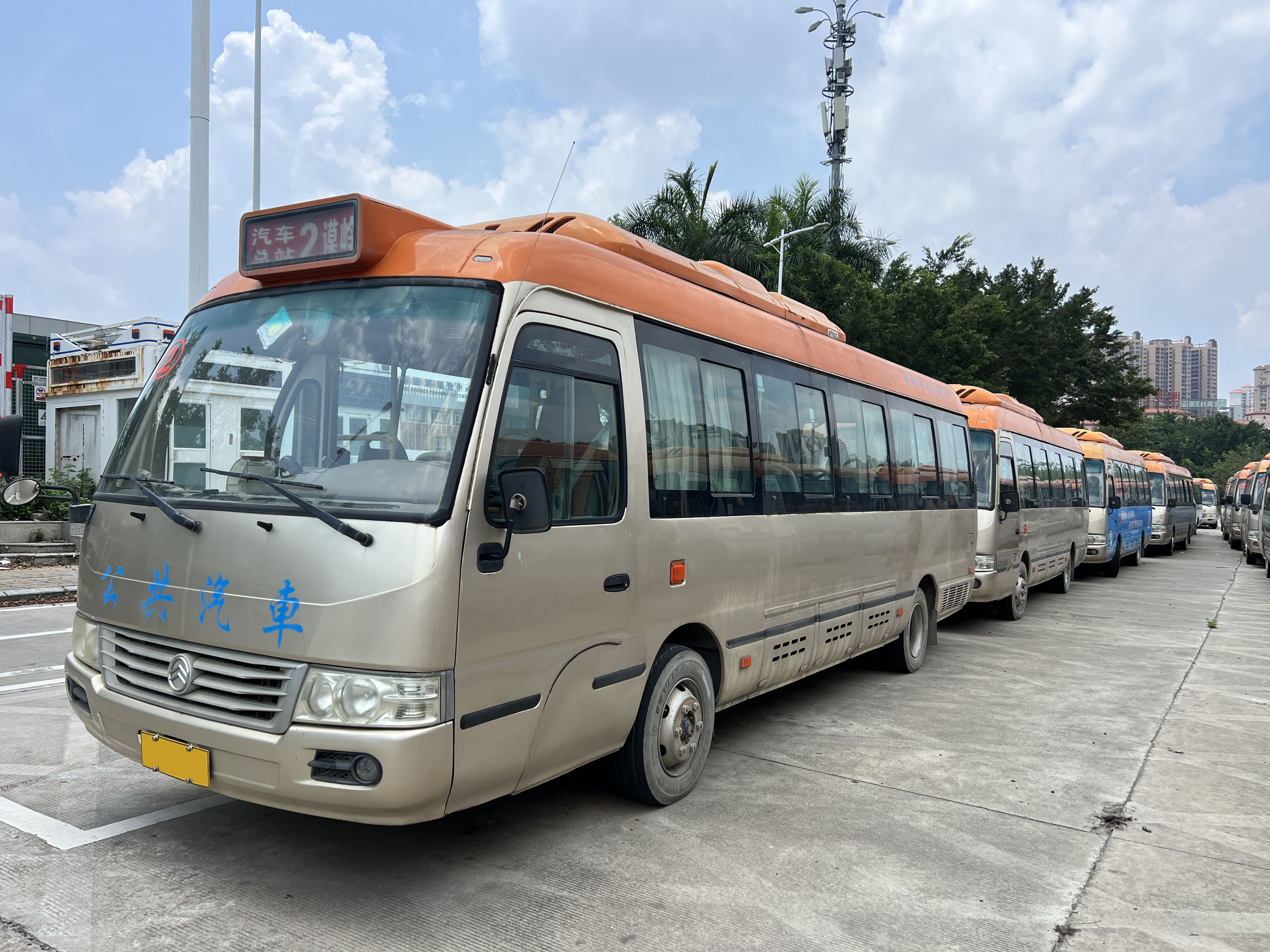 Golden Dragon 8m Electric Used City Bus 25 Seats For Public Transportation