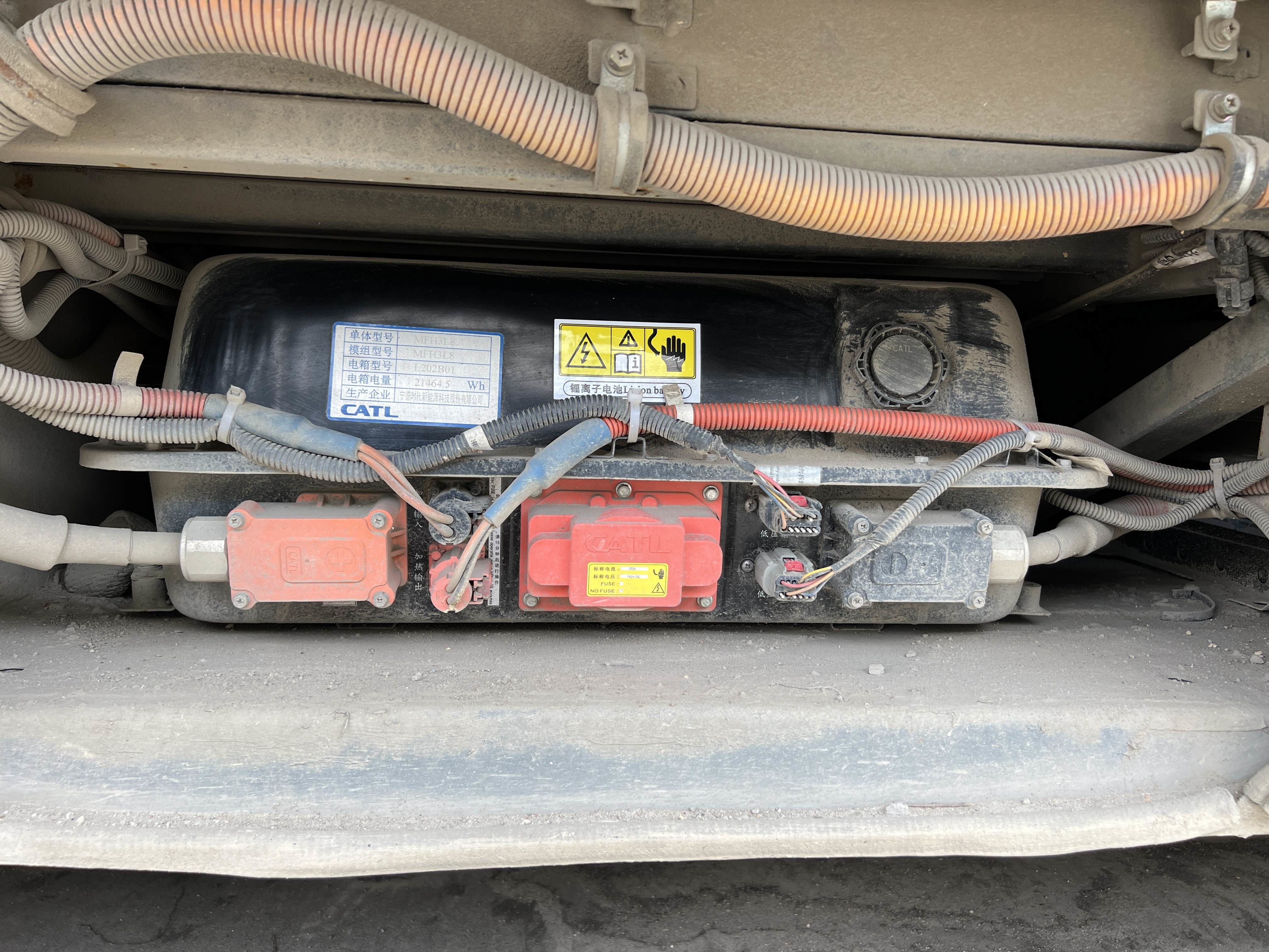 Golden Dragon 8m Electric Used City Bus 25 Seats For Public Transportation