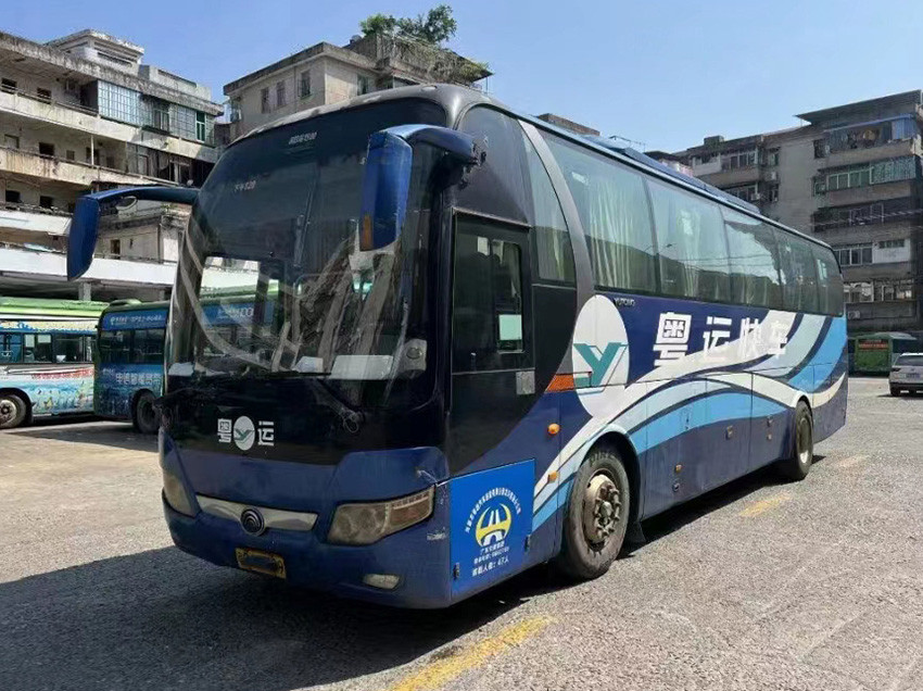 Durable Used Buses 47 Seats LHD Second Hand Tour Bus with 2 doors